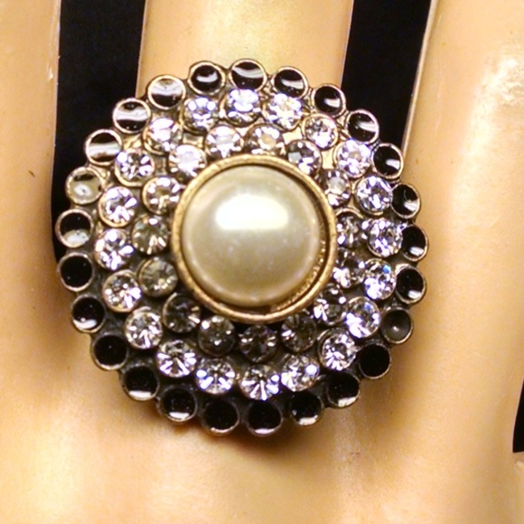 Jewelry | Vintage Antique Style Rhinestones Faux Pearl Ring | Poshmark